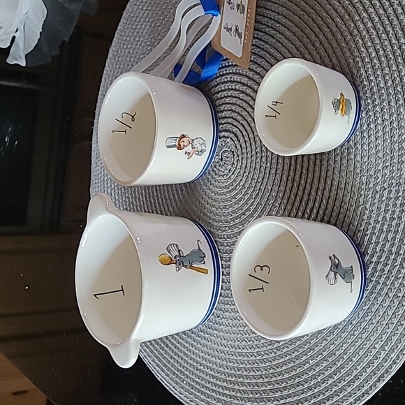 Rae Dunn | Kitchen | Rae Dunn Le Petit Chef Measuring Cups | Poshmark